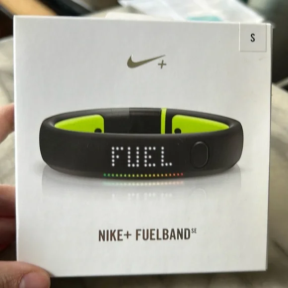 Nike Fuelband Se Box Nike Fuelband Se Activity Tracker Certified